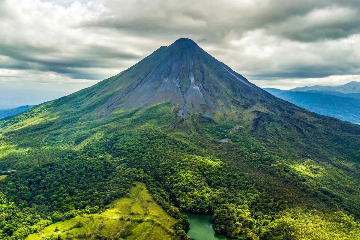 Arenal Volcano Hike Tour | Arenal Volcano National Park Hiking